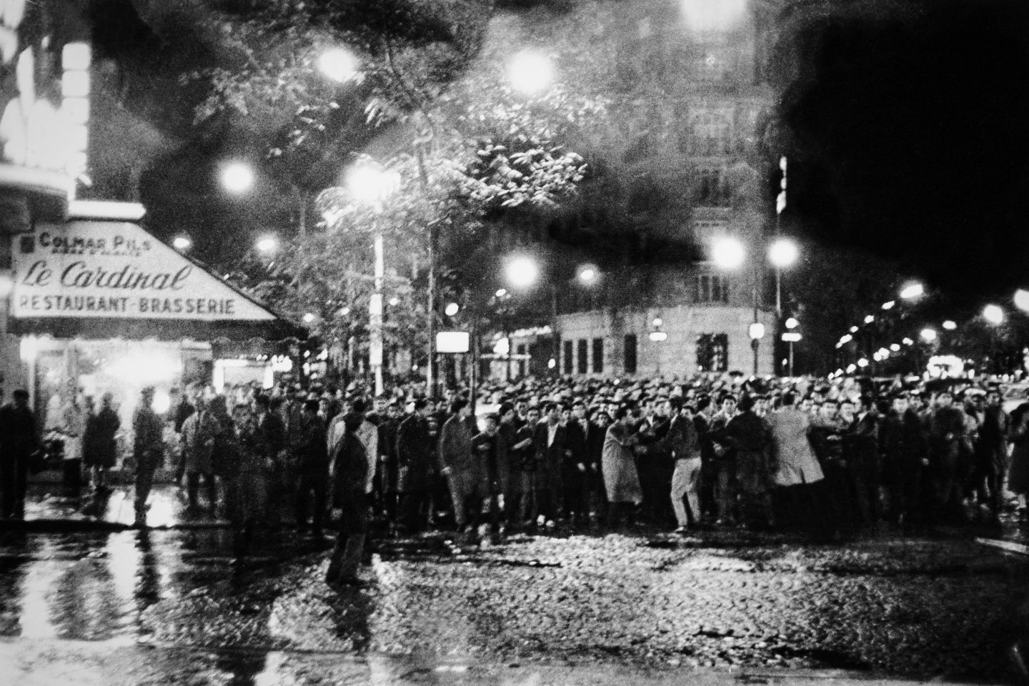 October 17, 1961: A massacre of Algerians in the heart of France by ...